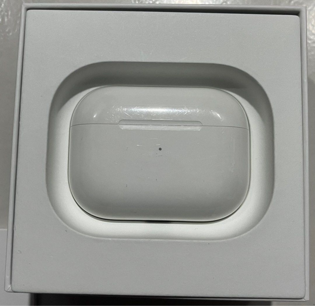 AirPods Pro 1st Gen, Audio, Earphones on Carousell