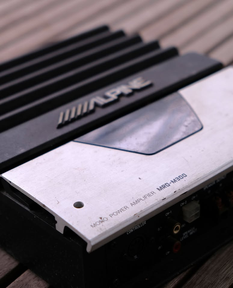 Alpine MRD-M300 V12 Power amp and 10" woofer for Car, Audio, Soundbars ...