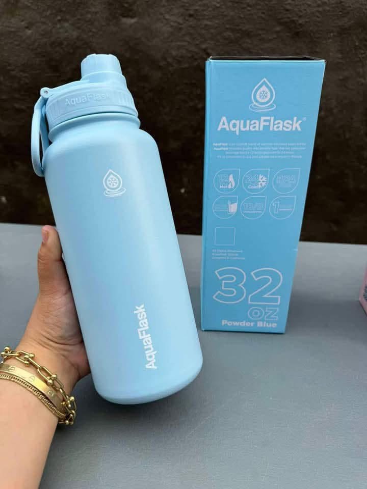 AQUAFLASK 32oz Powder Blue, Furniture & Home Living, Kitchenware ...