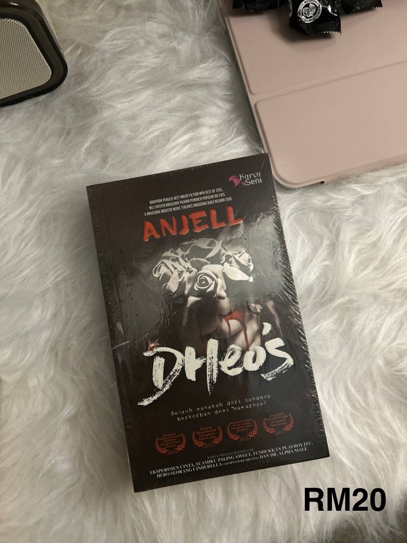 Dheos, Hobbies & Toys, Books & Magazines, Storybooks on Carousell