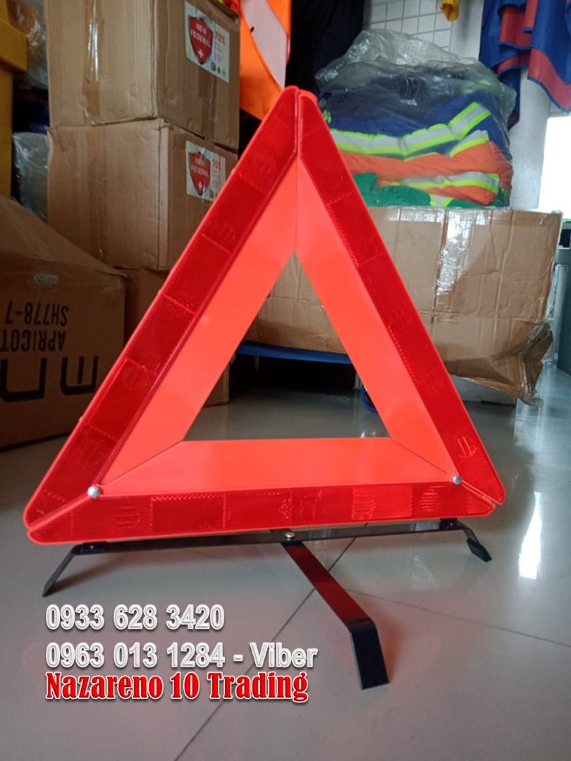 Early Warning Device Triangle Sign, Looking For on Carousell