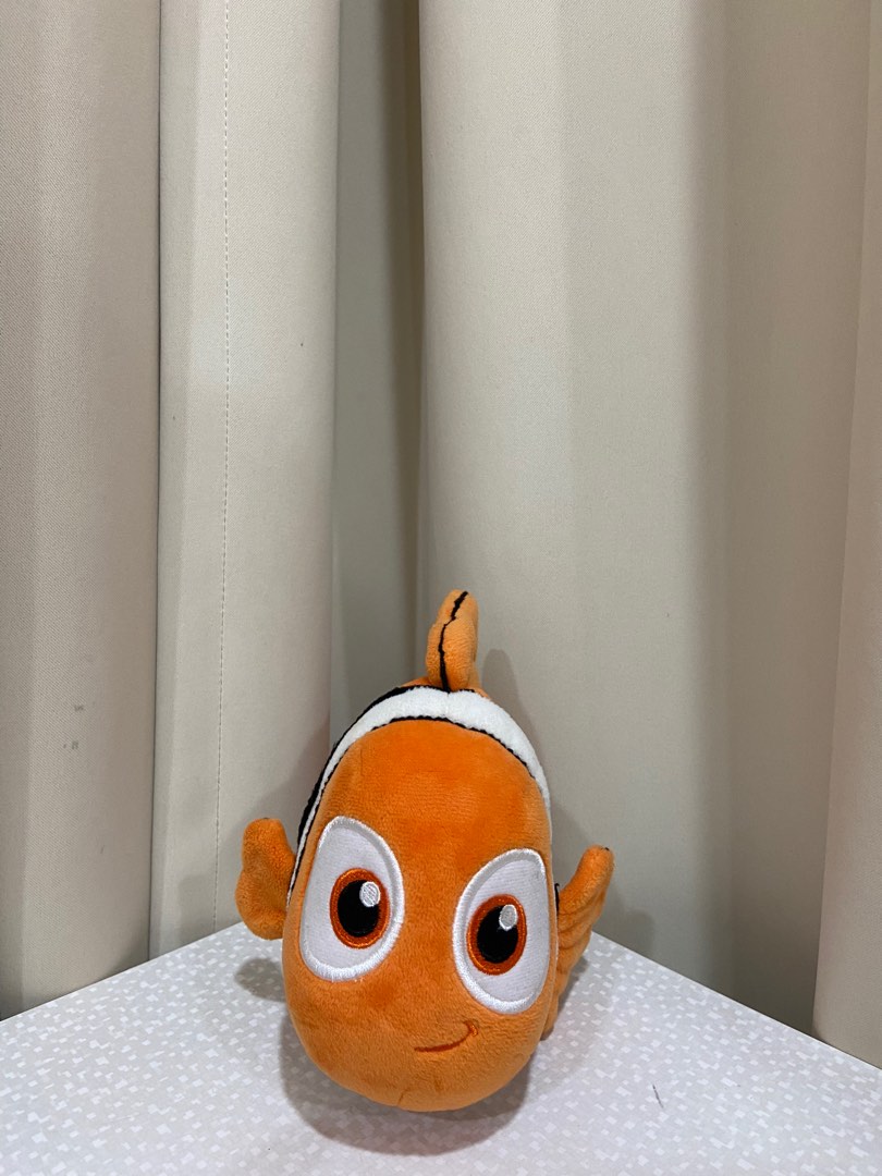 Finding Nemo Plush, Hobbies & Toys, Collectibles & Memorabilia, Vintage ...