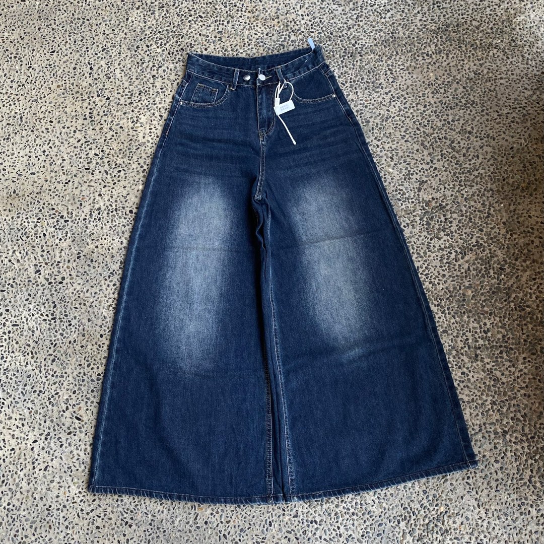 Godzilla Massive Retro Washed Wide Leg Jeans, Men's Fashion, Bottoms ...