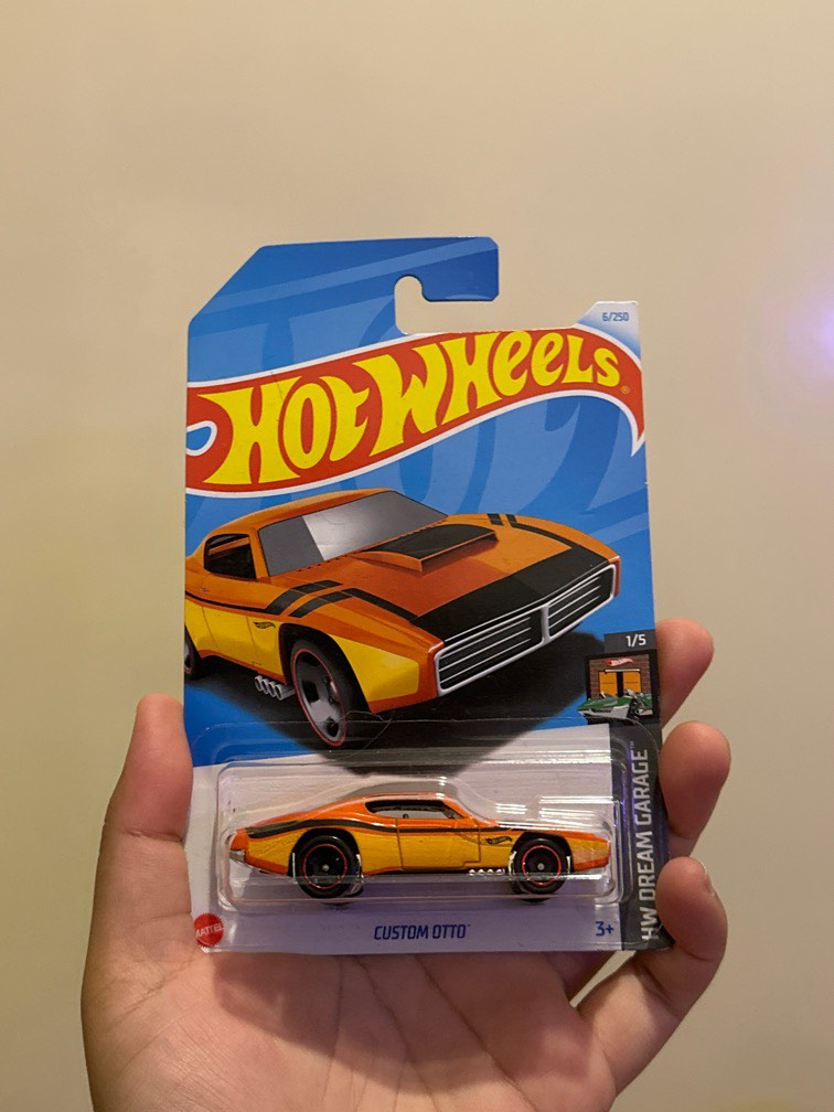 Hot wheels Custom Otto, Hobbies & Toys, Toys & Games on Carousell