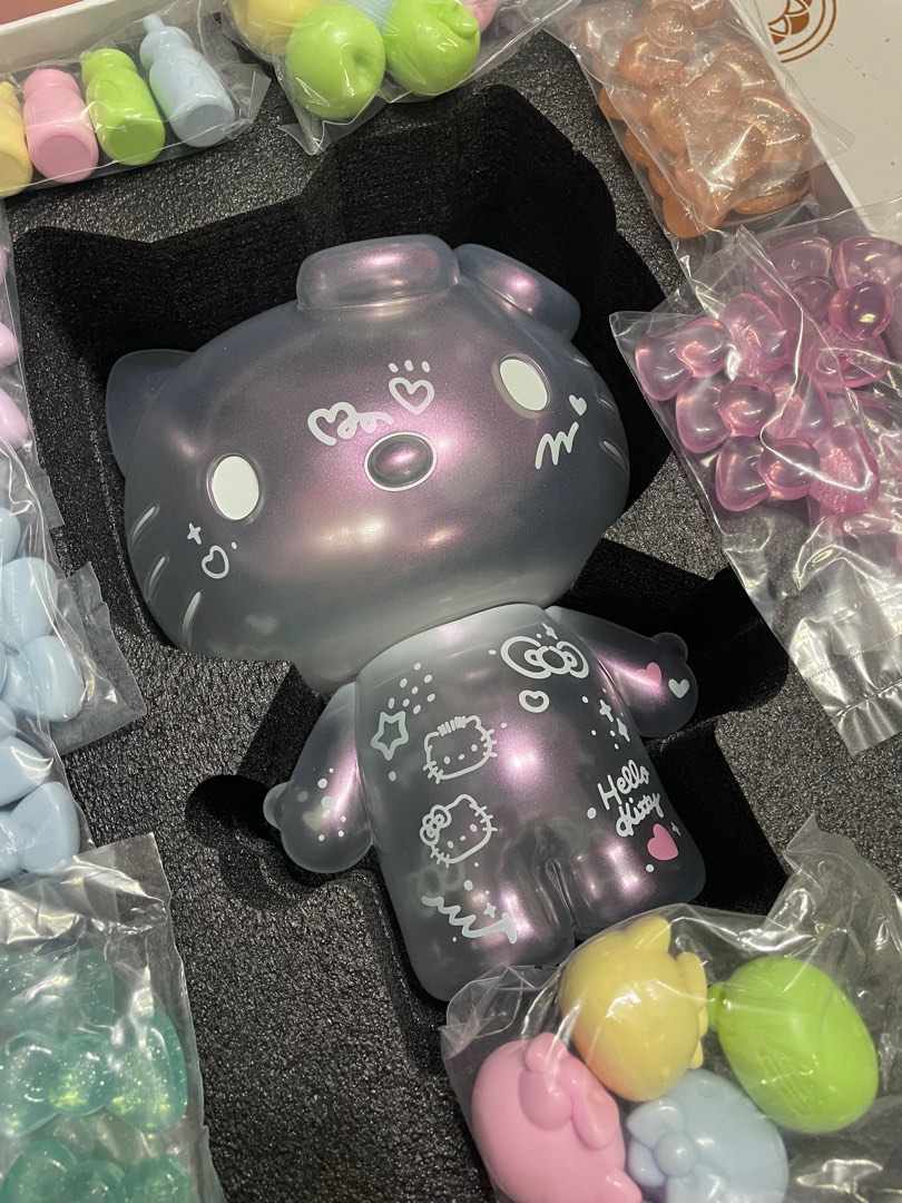 INSTOCK POPMART HELLO KITTY 50TH ANNIVERSARY FIGURE, Hobbies & Toys ...