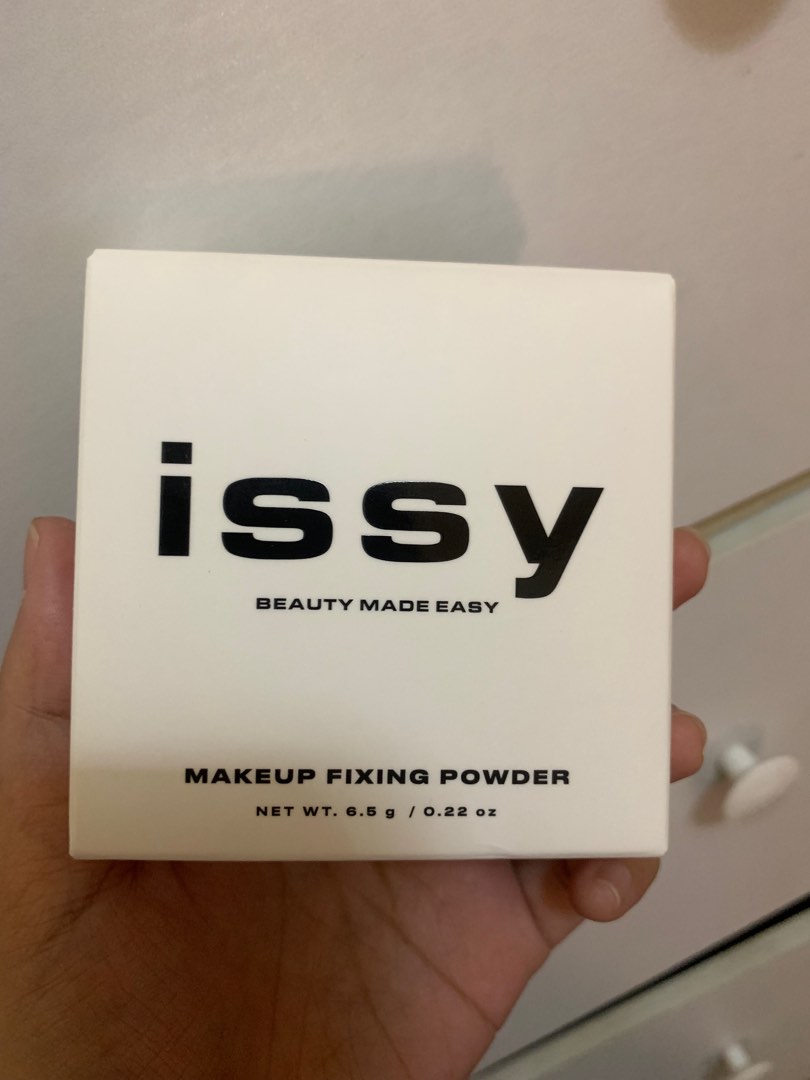 Issy fixing powder, Beauty & Personal Care, Face, Makeup on Carousell