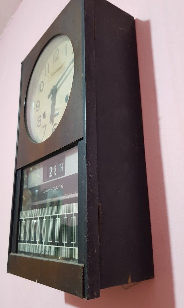 Jam dinding kayu antik vintage Rhythm Pendulum Wall Clock dengan ...