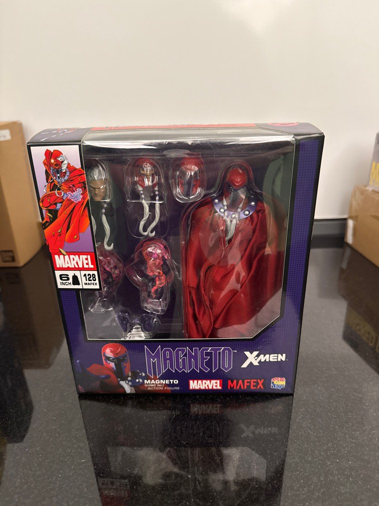 Mafex 128 Magneto, 興趣及遊戲, 玩具 & 遊戲類 - Carousell
