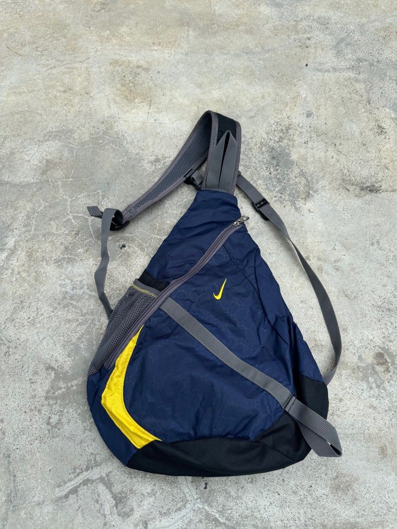 Nike Crossbody Backpack Y2K, Men's Fashion, Bags, Backpacks on Carousell