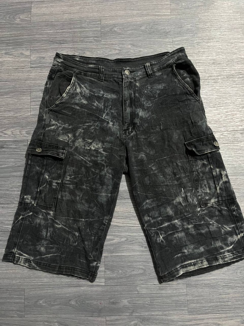Stone-washed Cargo Jorts, Men's Fashion, Bottoms, Shorts on Carousell