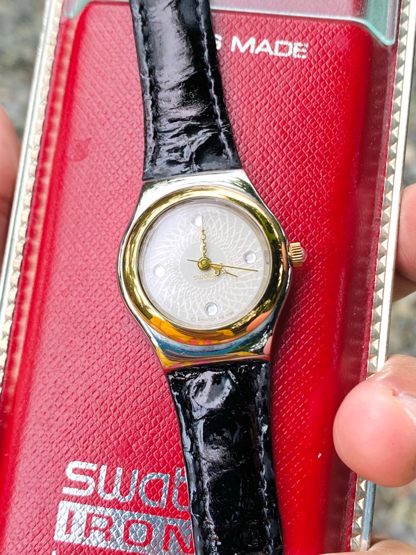 Swatch Irony Lady Reverence, Women's Fashion, Watches & Accessories ...