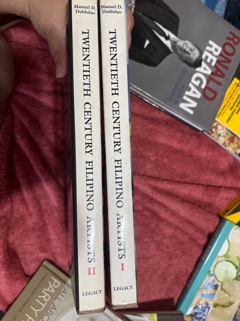Twentieth Century Filipino Artists by Manuel Duldulao ba volume 1 And 2 ...