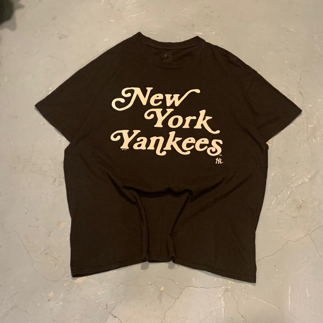 Vintage New York Yankees Genuine Merchandise, Men's Fashion, Tops ...