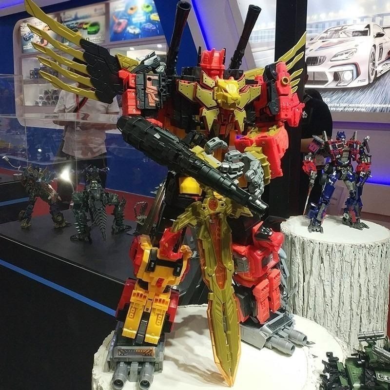 Weijiang Transformers Predaking + Sword, Hobbies & Toys, Toys & Games ...
