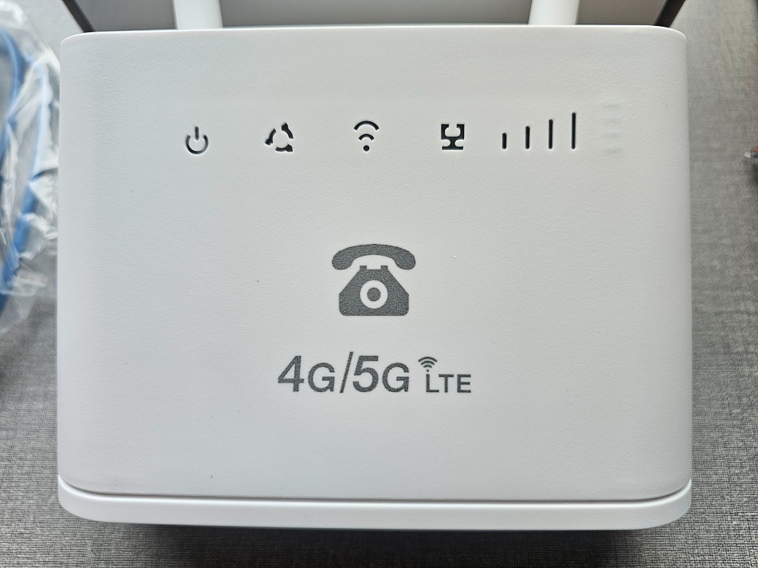 4G LTE VoLTE Voice Wifi Router with Tel Port (RJ11) - Ideal for ...