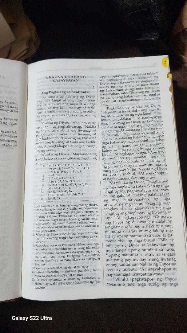 Ang Banal na Biblia / ABRIOL Bible, Hobbies & Toys, Books & Magazines ...