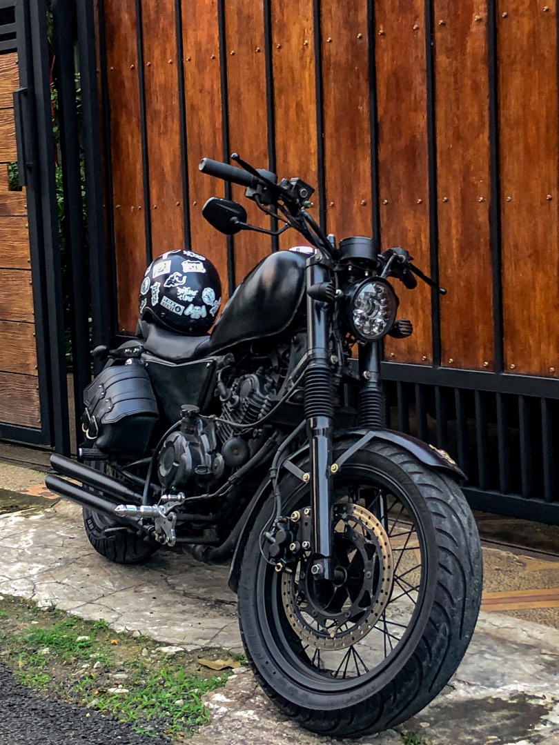 Bajaj pulsar 220f full custom Bobber, Motor di Carousell