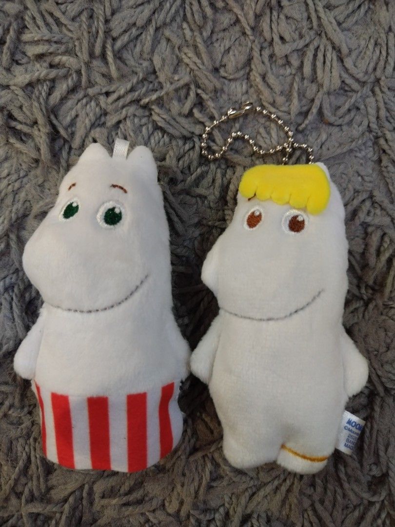 Combo 2 for RM10 Keychains Disney Mickey, Badtzmaru, Moomin, Snoopy ...