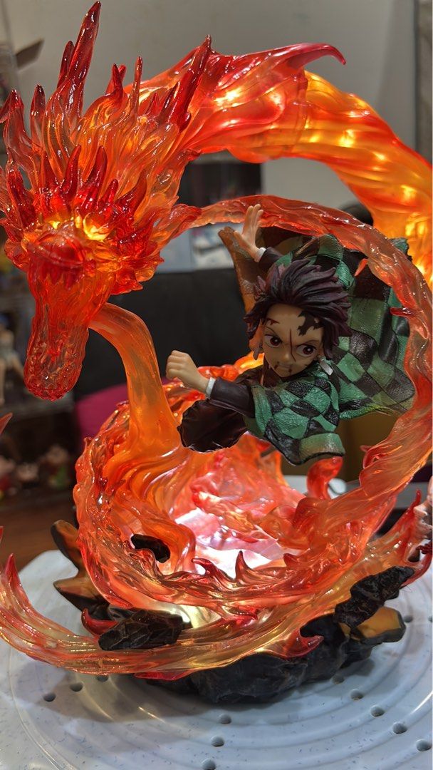 Demon Slayer Tanjiro Kamado Dragon Hinokami Kagura LED Action Figure ...