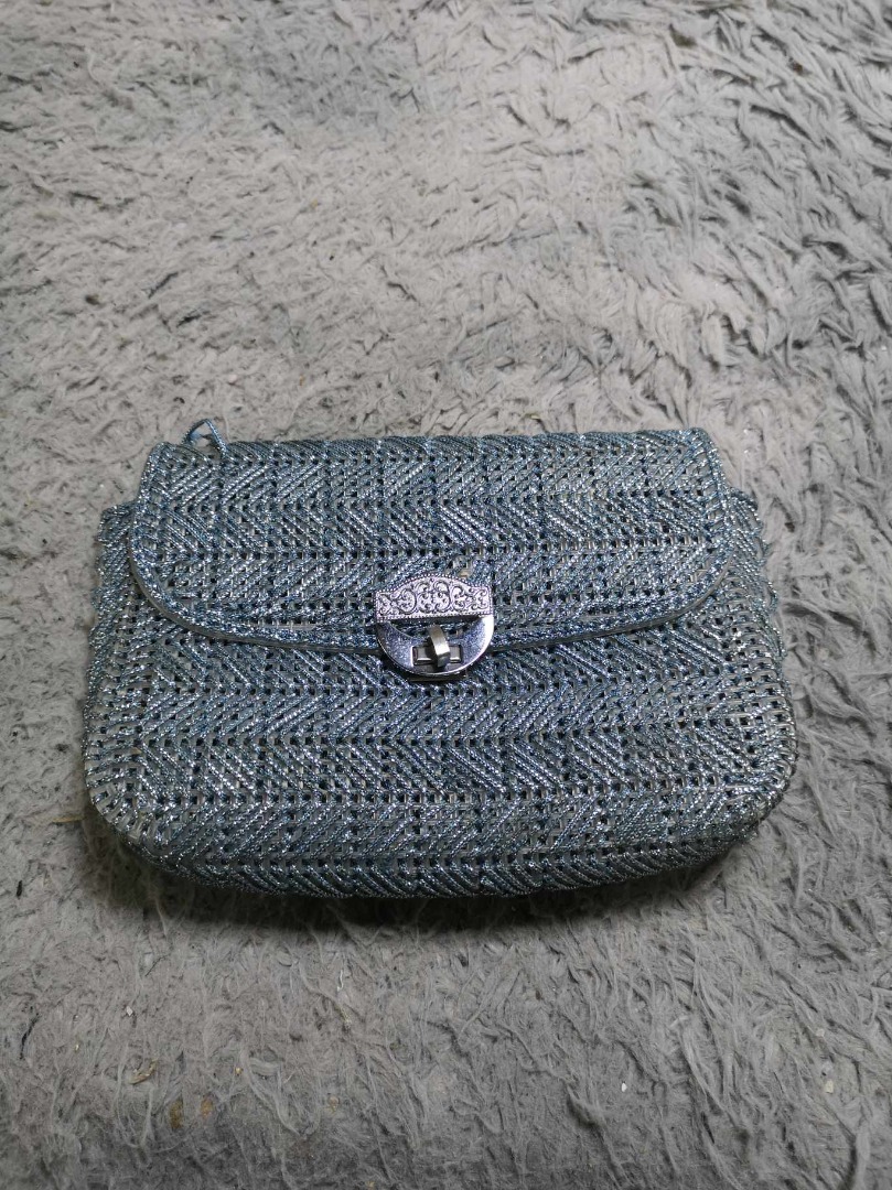 Full Beaded Turn Lock Clutch, Women's Fashion, Bags & Wallets, Clutches ...