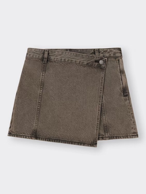 GU Denim Skort (Uniqlo), Women's Fashion, Bottoms, Skirts on Carousell