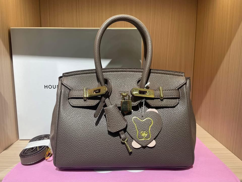 HOLB Hand and Sling Bag, Women's Fashion, Bags & Wallets, Shoulder Bags ...