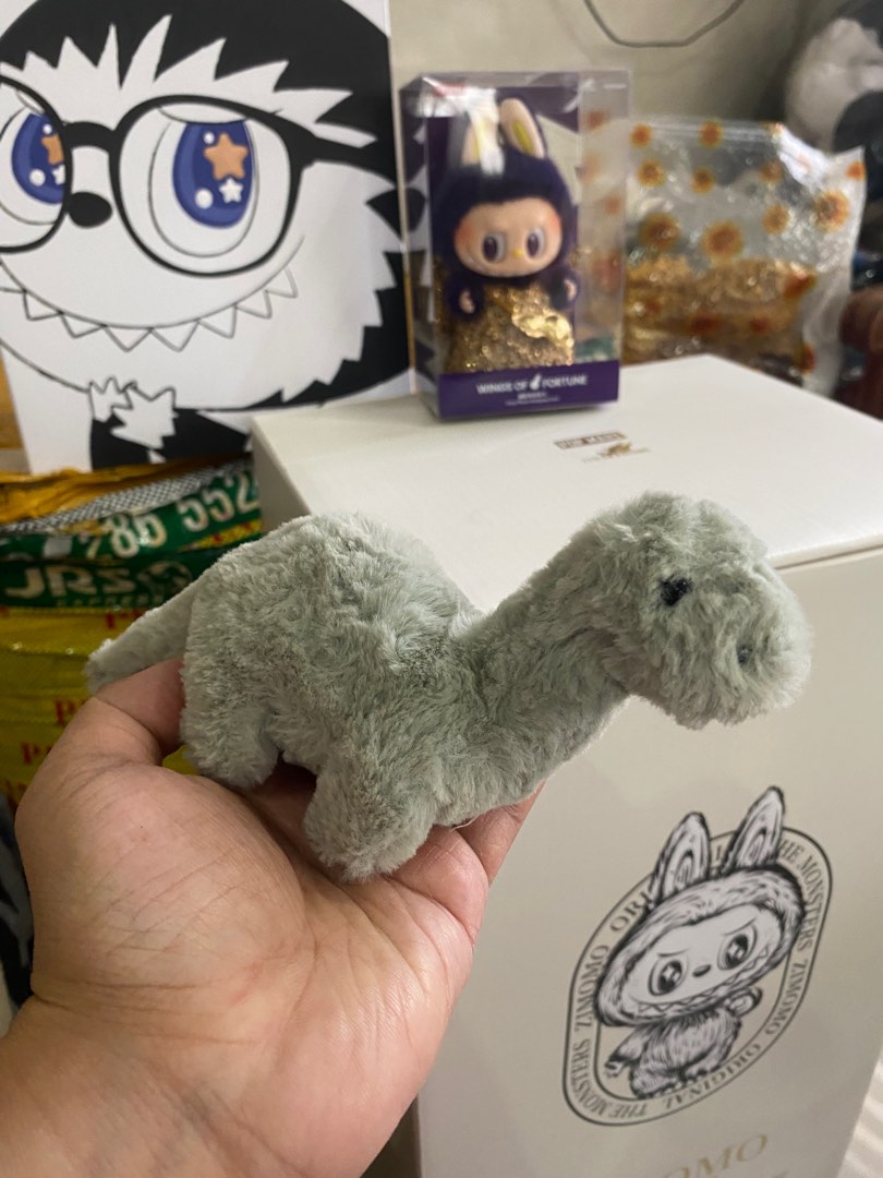 Jellycat Mini Fossily Brontosaurus Damage Tag, Hobbies & Toys, Memorabilia & Collectibles ...