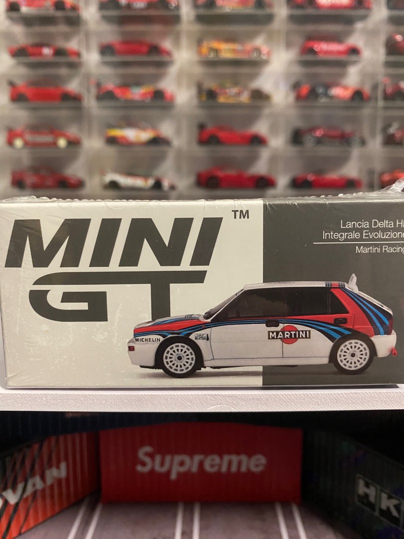 MINI GT LANCIA DELTA HF INTEGRATE EVOLUZIONE #300, Hobbies & Toys, Toys ...