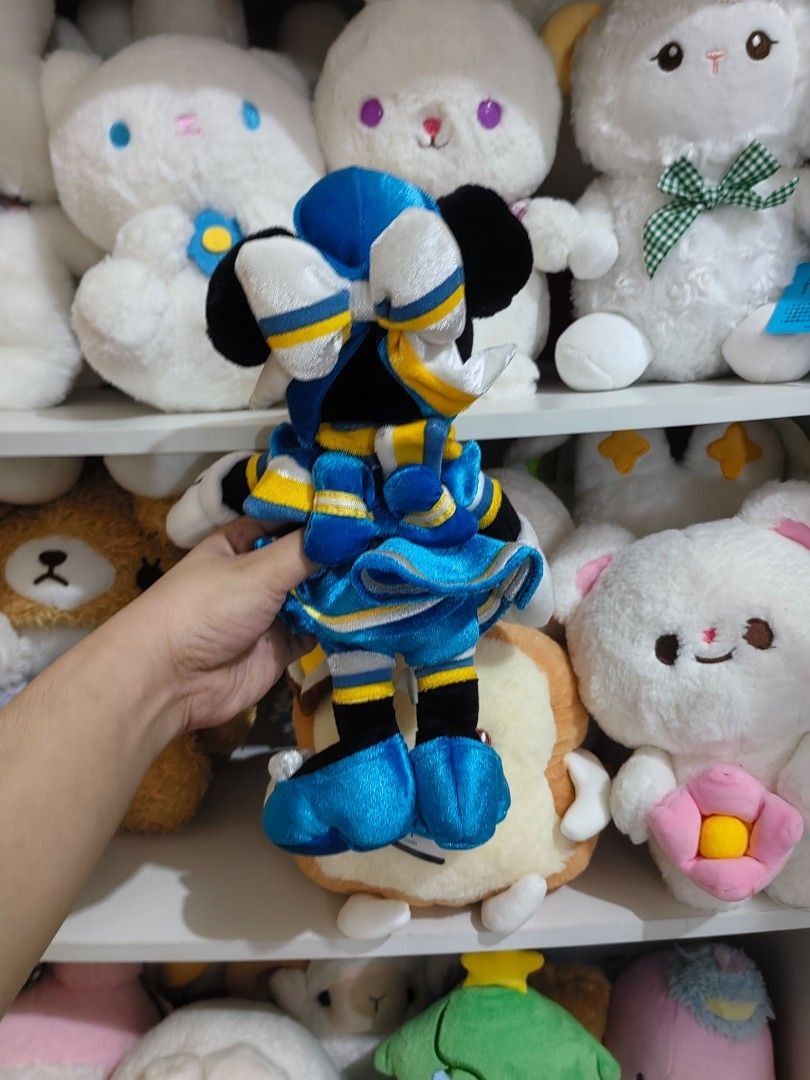 Minnie Mouse Cabin Crew Stewardess (Mickey Mouse and Friends) Plushie ...