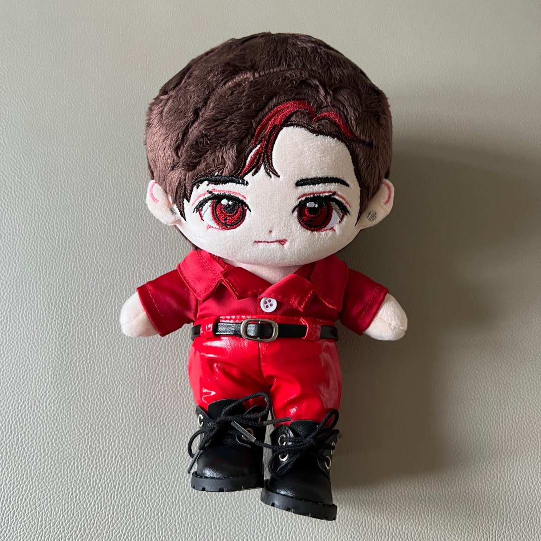 【代放】MIRROR Anson Lo盧瀚霆 Stranger公仔 娃, 興趣及遊戲, 玩具 & 遊戲類 - Carousell