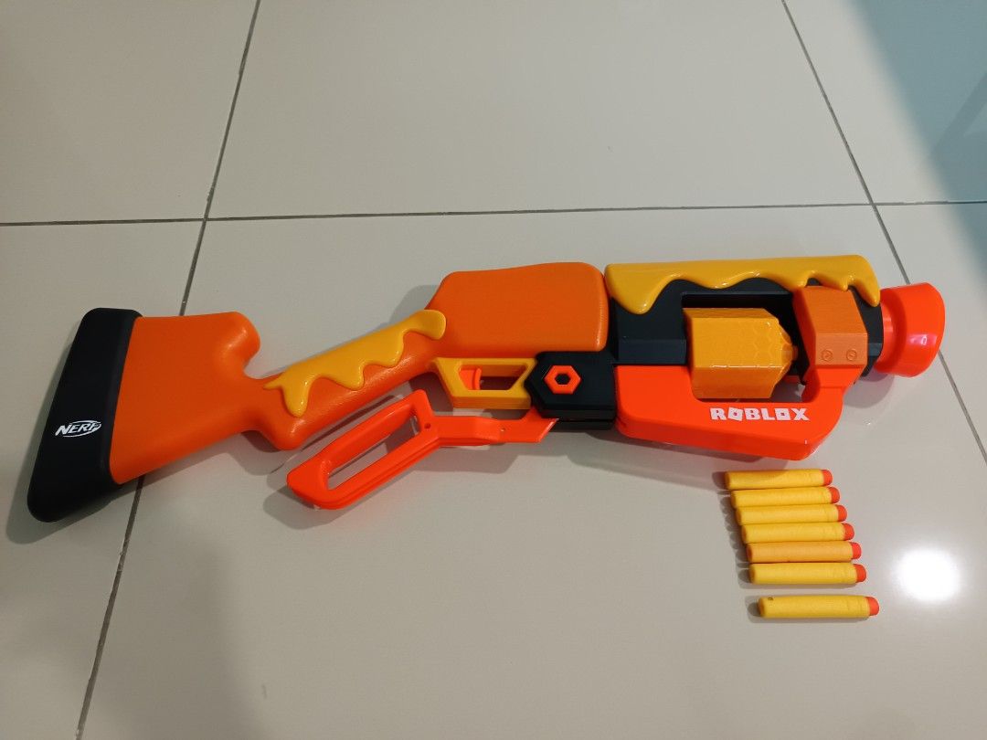Nerf gun x Roblox adopt me, Hobbies & Toys, Toys & Games on Carousell