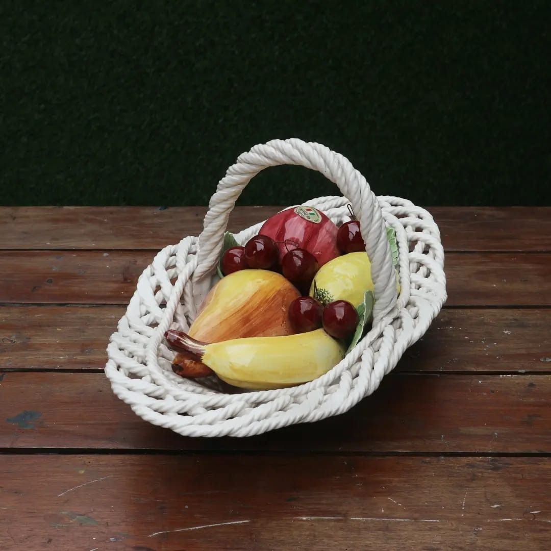 Pajangan keranjang Buah-buahan Keramik bassano italy, Antik, Lainnya di ...