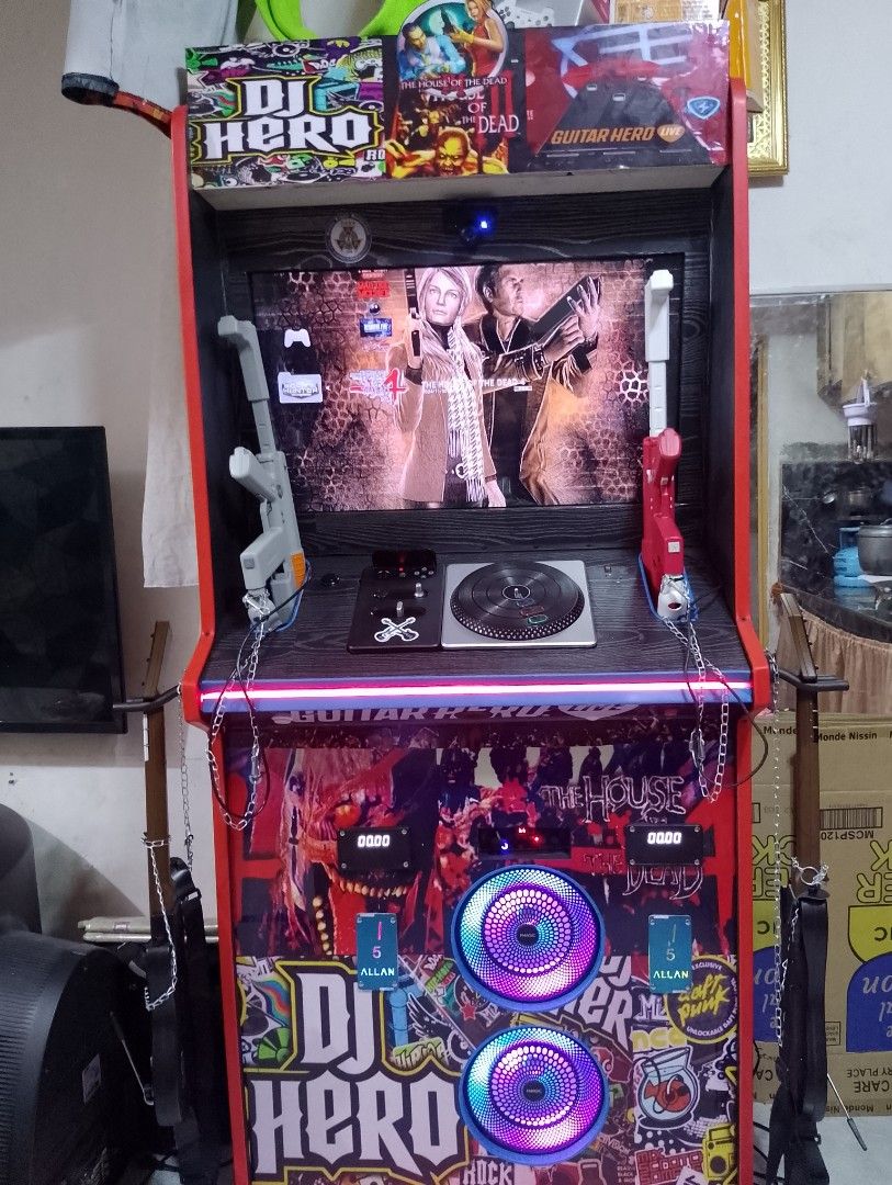 Playstation arcade machine with guitar gun dj hero see pics for more ...