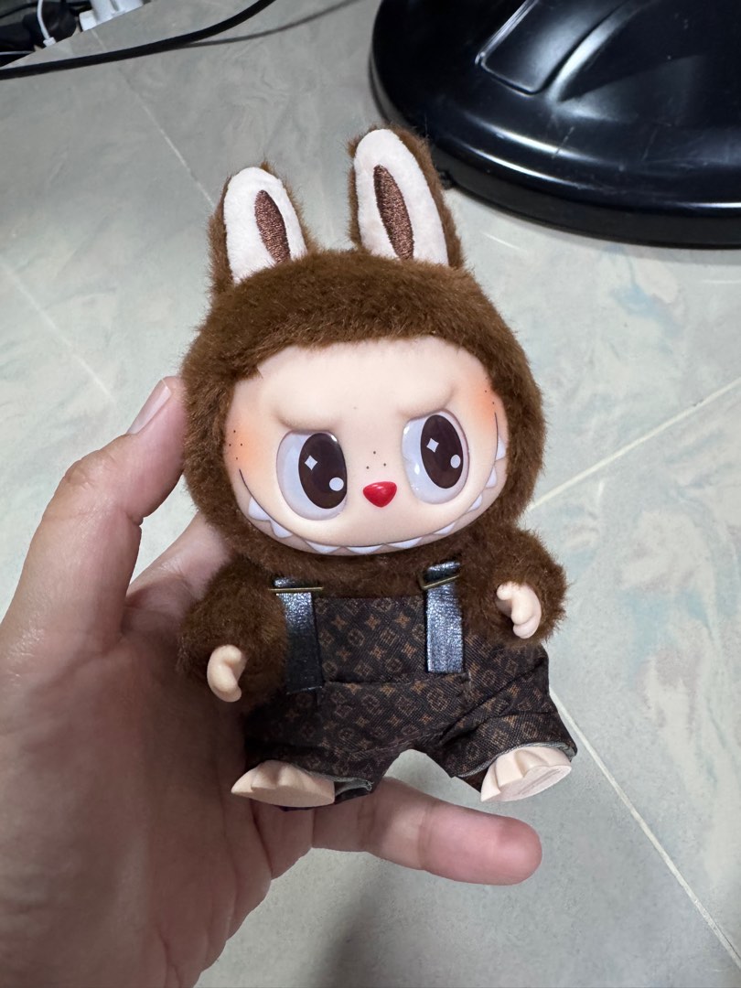 Secret labubu v2 Duo duo, Hobbies & Toys, Toys & Games on Carousell