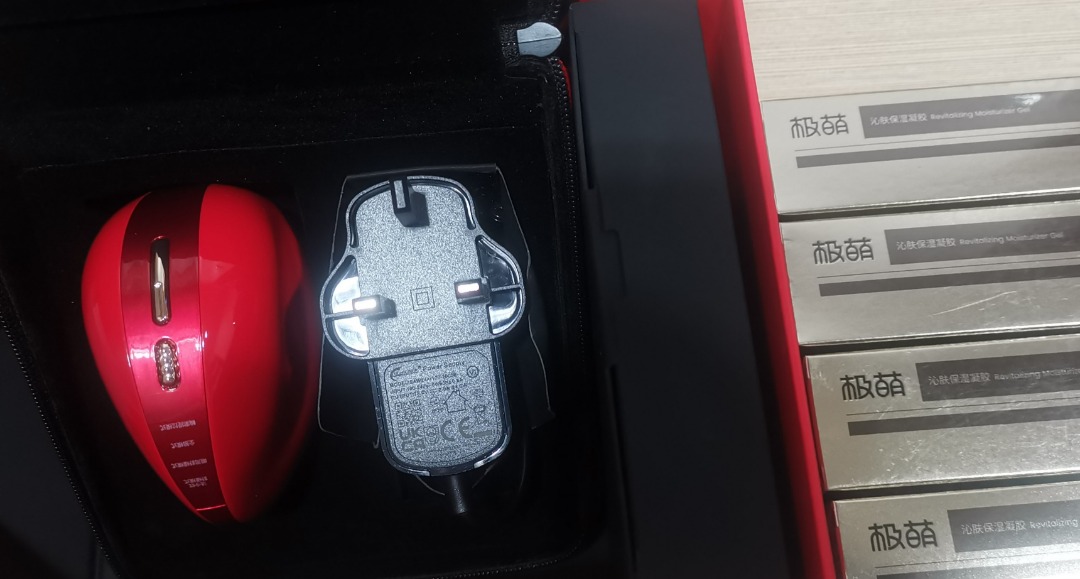 Ulike x Jmoon 12-Electrode Oversize Iron Beauty Device, Beauty ...