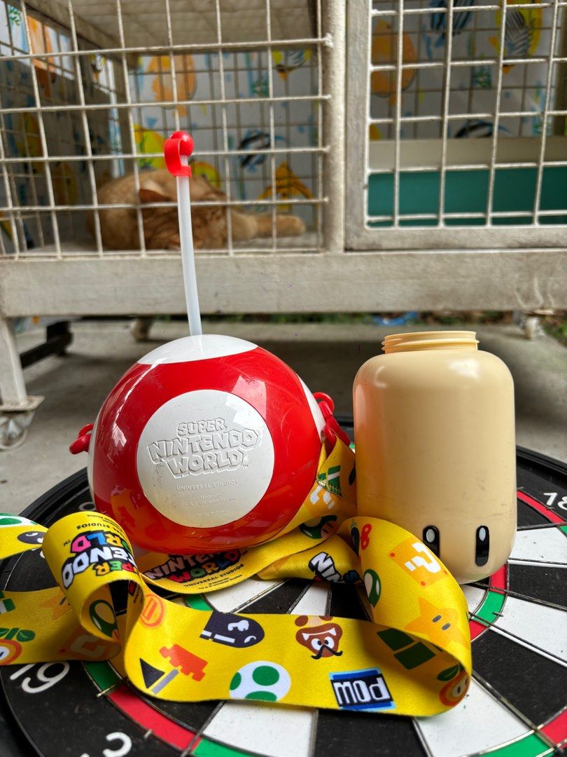 Universal Studios Super Mario NINTENDO WORLD Red Super Mushroom Sipper ...