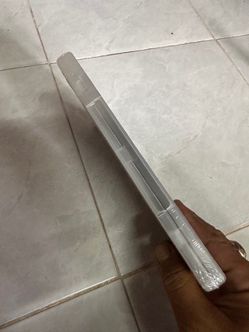 Walt Disney Pirates of the Caribbean: Dead Man's Chest DVD, Hobbies ...