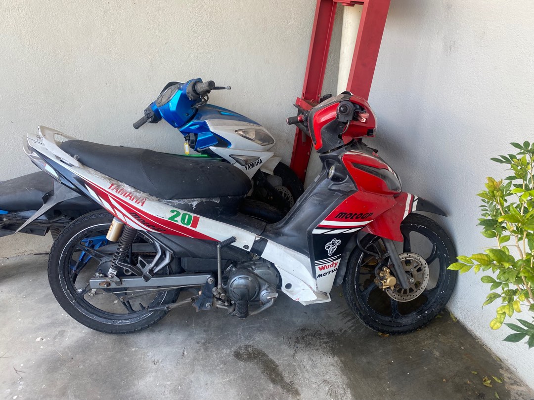 Yamaha Lagenda Motor Rosak, Motorbikes on Carousell