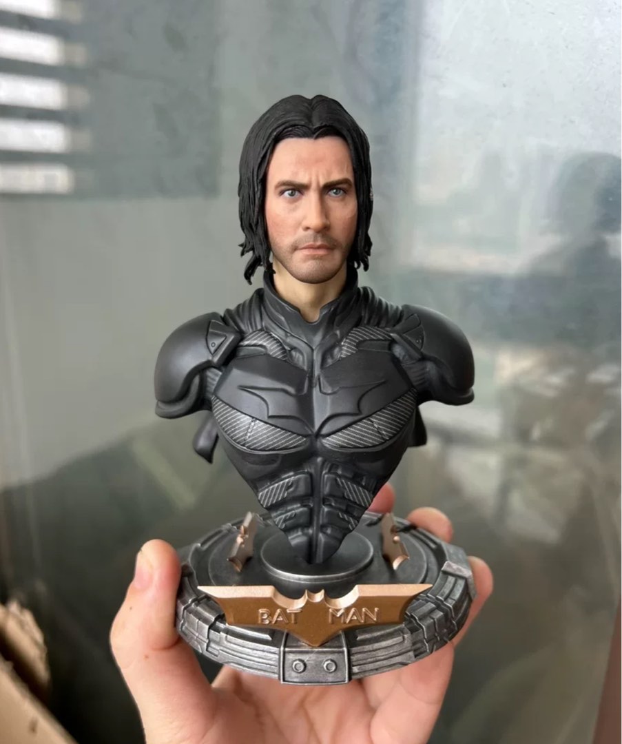 DC THE DARK KNIGHT RISES 1/6 SCALE BATMAN BALE MINI BUST GOOD FOR HOT ...