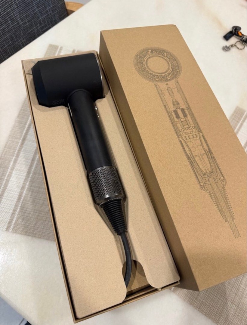 Dyson Supersonic Hairdryer HD08 (full set with box) (dyson warranty ...