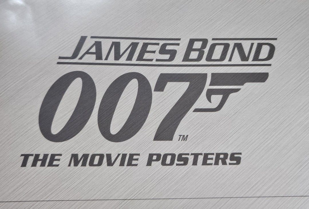 JAMES BOND - THE MOVIE POSTER: CELEBRATING 50 YEARS OF 007 UK MAXI ...