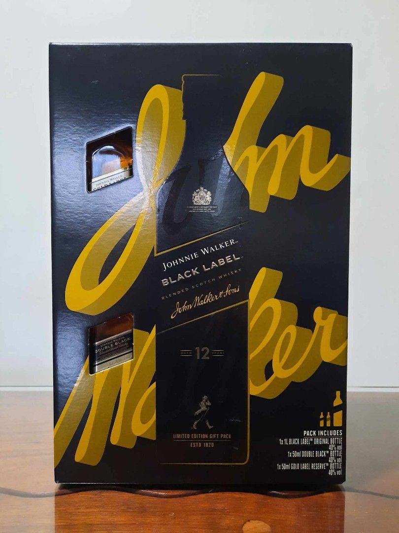Johnnie Walker Black Label gift pack, Food & Drinks, Beverages on Carousell