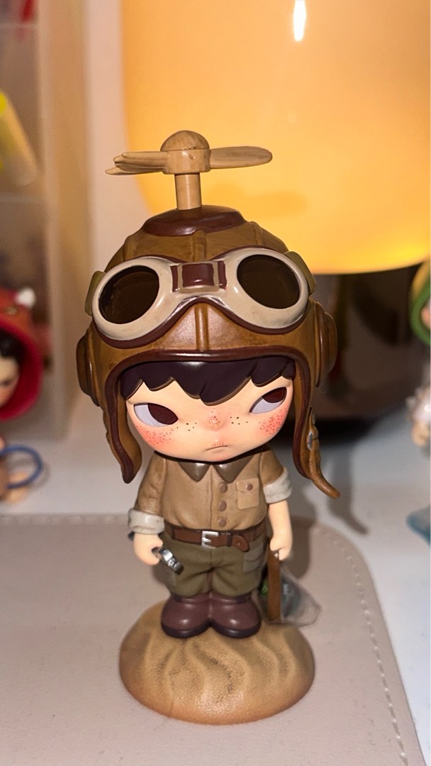 Hirono x Le petite prince Pilot (secret), Hobbies & Toys, Toys & Games ...