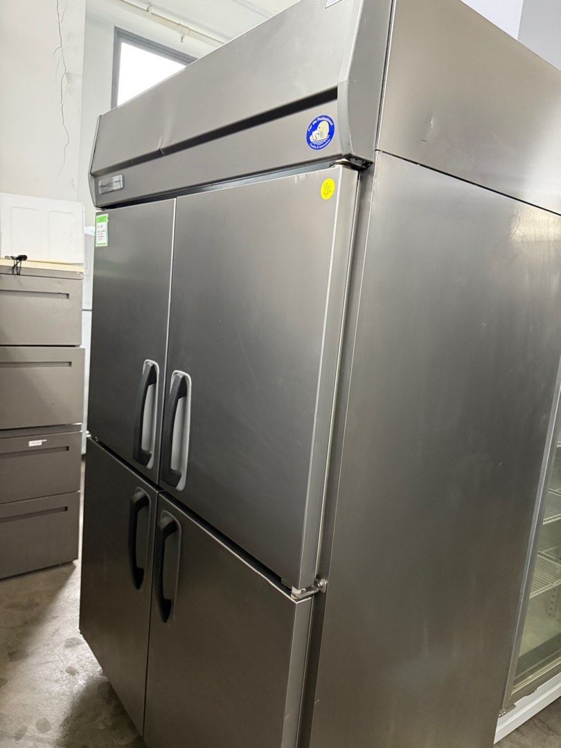 Panasonic 4 door upright chiller / commercial upright chiller, TV ...