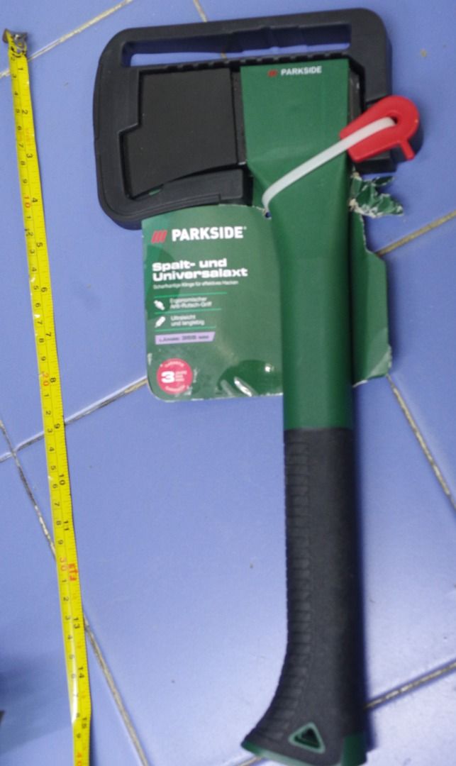 Parkside-Splitting and universal axe-Sharp-edged blade for effective ...