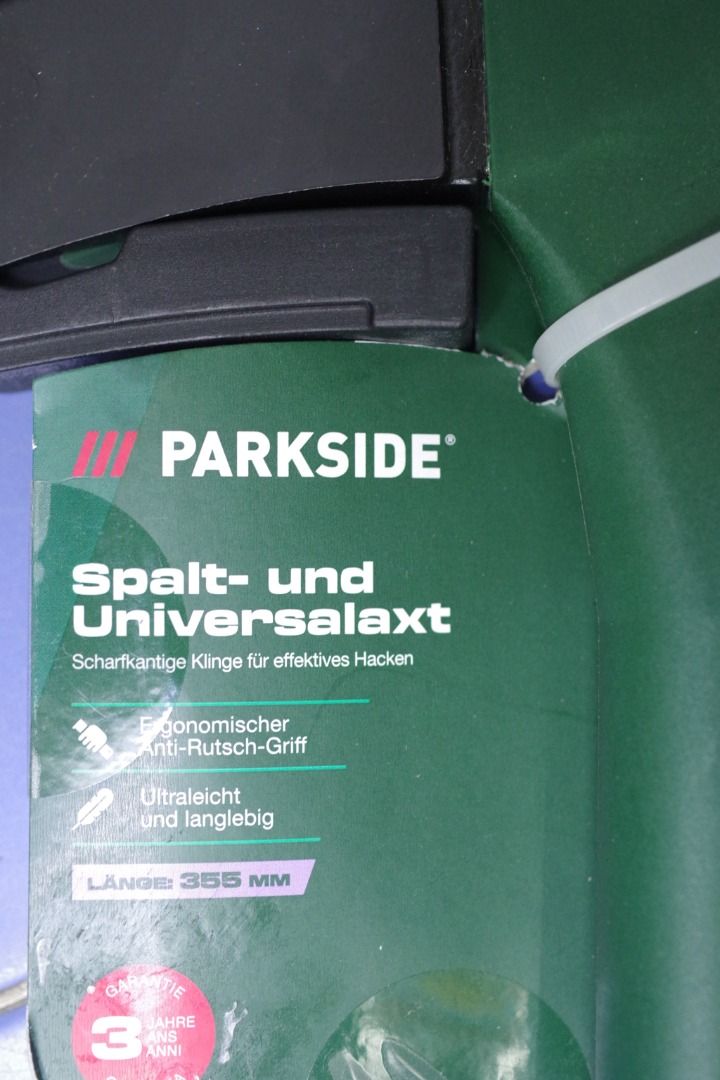 Parkside-Splitting and universal axe-Sharp-edged blade for effective ...