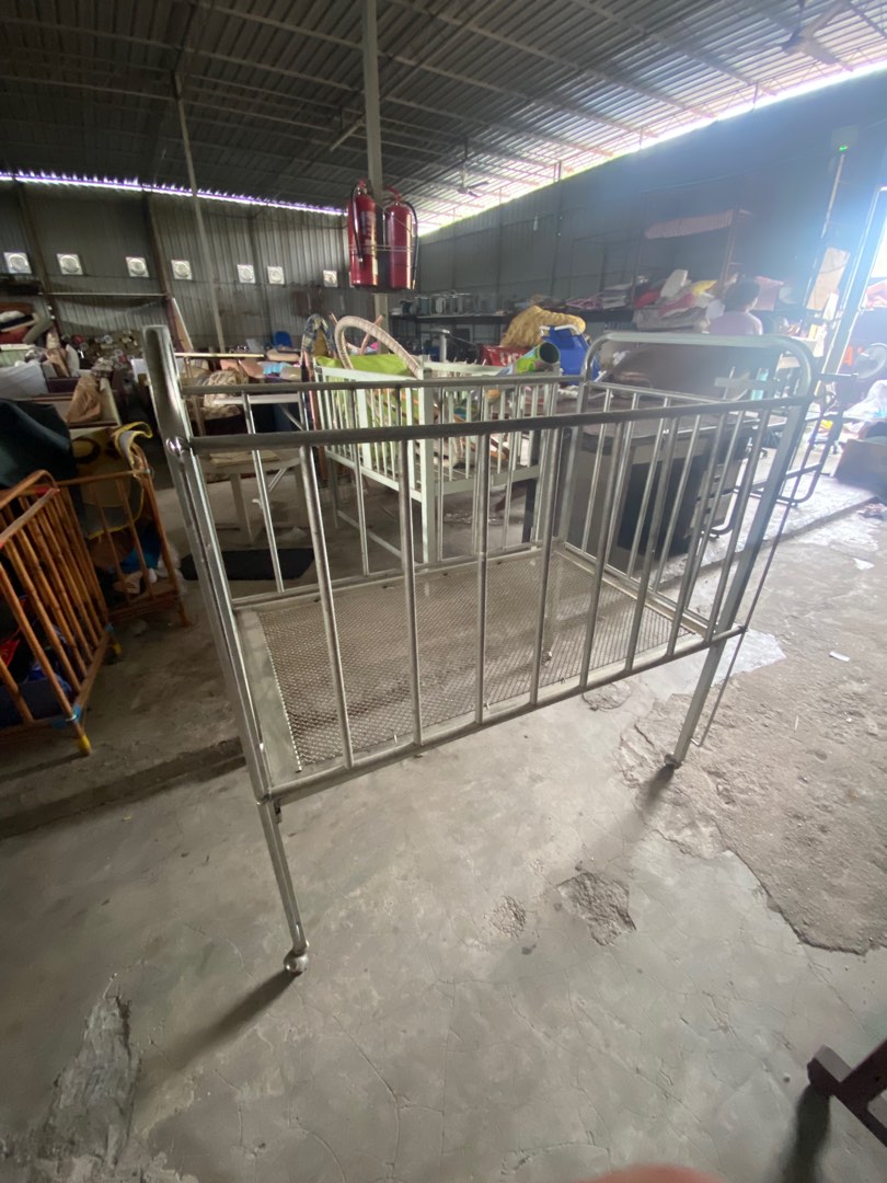 All steel baby cot, Furniture & Home Living, Furniture, Bed Frames ...