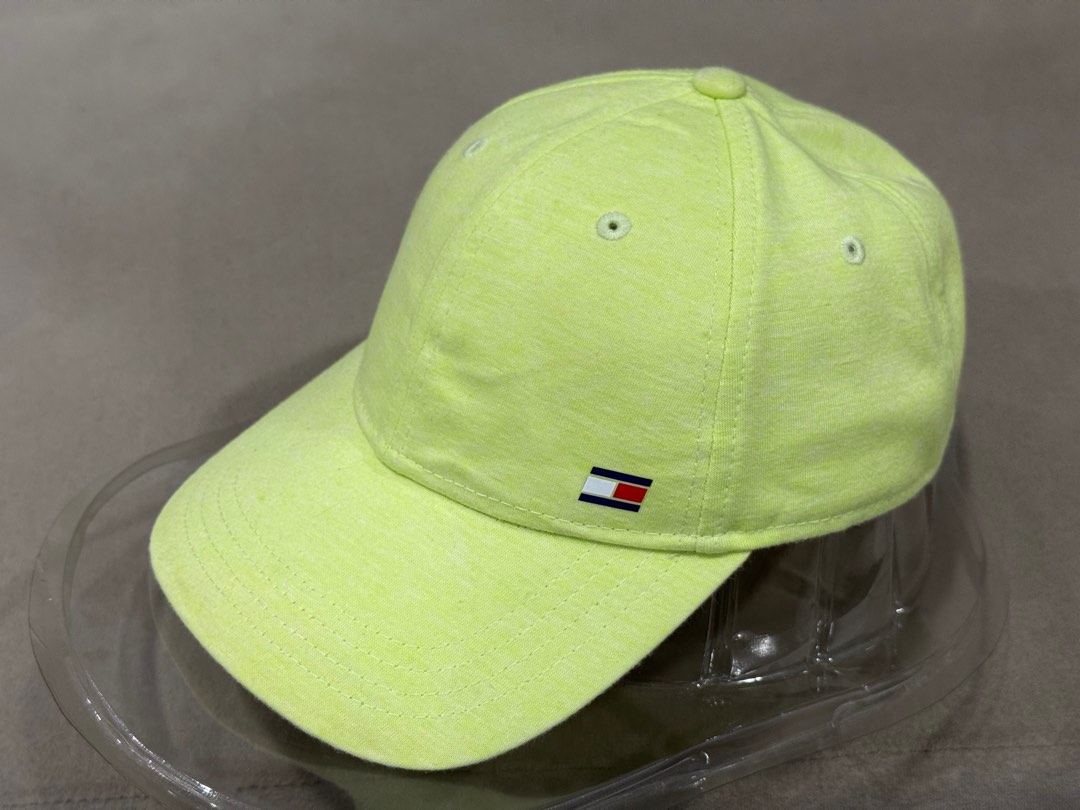 CL3122 Topi Cap Tommy Hilfiger Sport, Men's Fashion, Watches ...