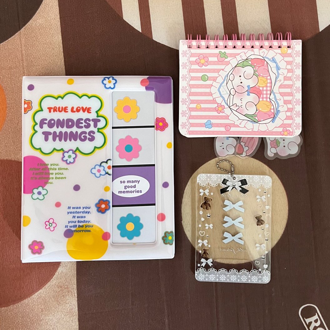 Daiso Photobook Collection Flower Notebook , Buku & Alat Tulis, Majalah ...