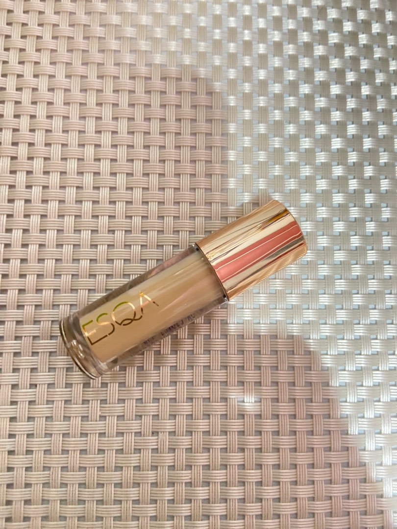 Esqa Concelear - Shade Caramel, Kesehatan & Kecantikan, Rias Wajah di ...